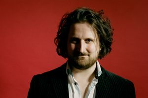 Alexander Bennett – Bookings, Events, and Bio – Surreal