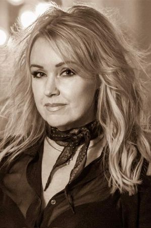 Denise De Marchi – Bookings, Events, and Bio – Surreal