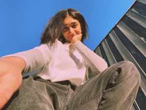 ALZZY – Bookings, Events, and Bio – Surreal