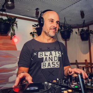 Kristian Jackson – Bookings, Events, and Bio – Surreal