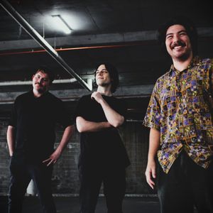 Sonic Sounds – Bookings, Events, and Bio – Surreal