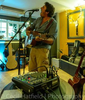 Ben Laverick – Bookings, Events, and Bio – Surreal
