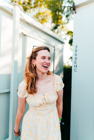 Honor Morrison – Bookings, Events, and Bio – Surreal