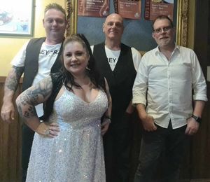 Honey Trap – Bookings, Events, and Bio – Surreal